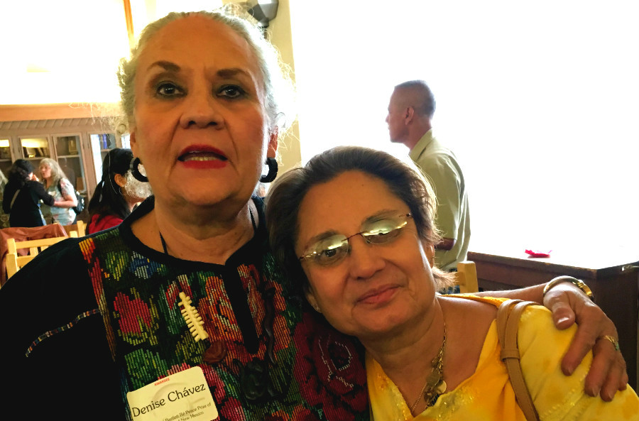 Alumna Receives Lifetime Achievement Award – English News & Notes